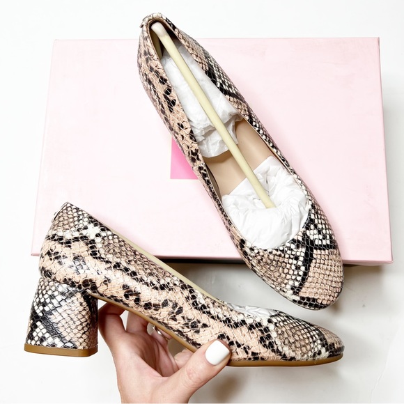kate spade | Shoes | Kate Spade Beverly Pumps 65 M Snake Print Leather ...